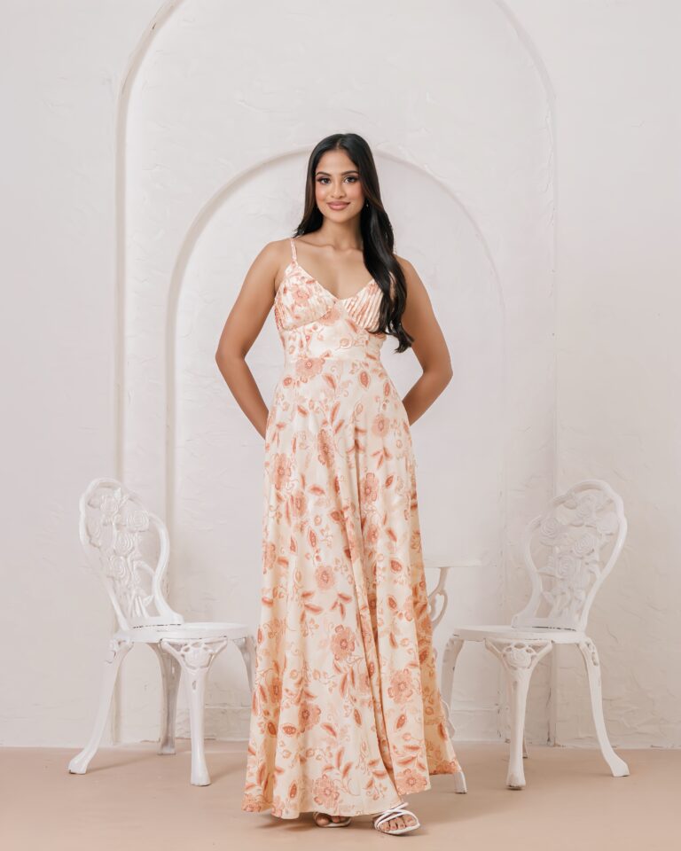 Clara Clothing – Be your own label